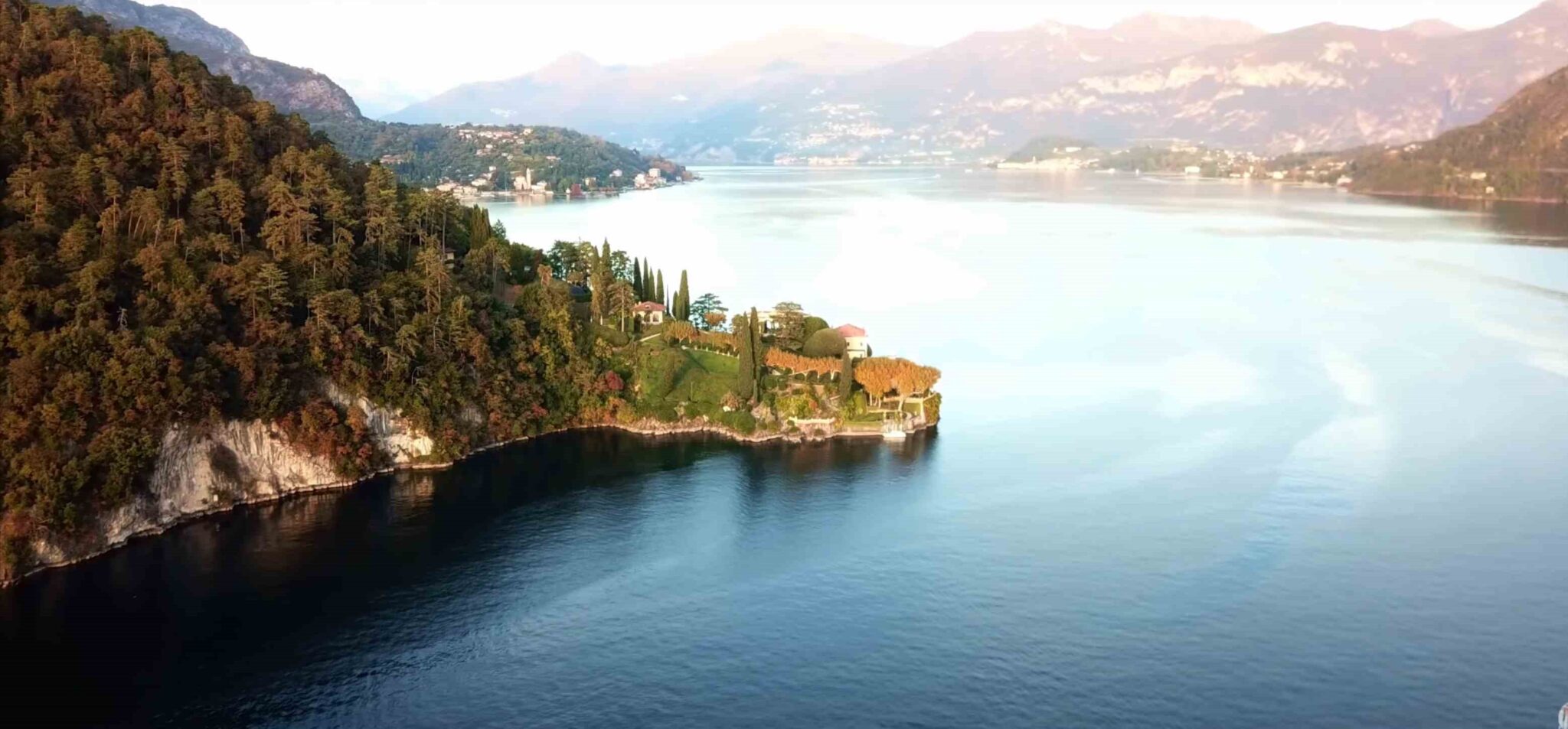 Hidden Lake Town In Northern Italy - Best For Couple